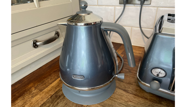 De'Longhi Icona Metallics Kettle Review 2024 | Mumsnet